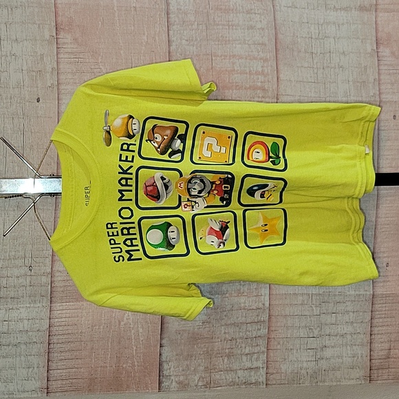 Nintendo | Shirts & Tops | Super Mario Graphic Tshirt | Poshmark
